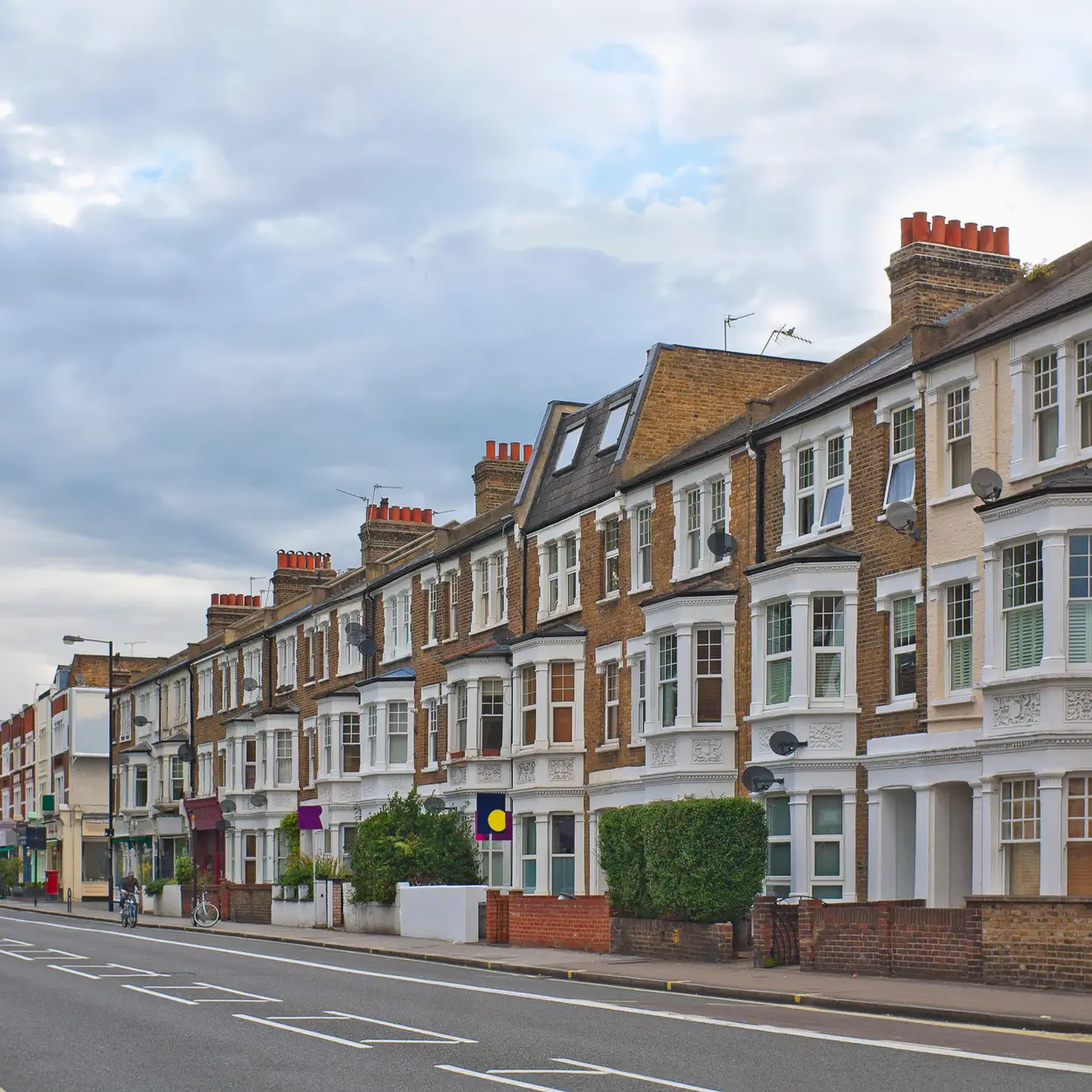 Fulham Parking | Book from £9 per day